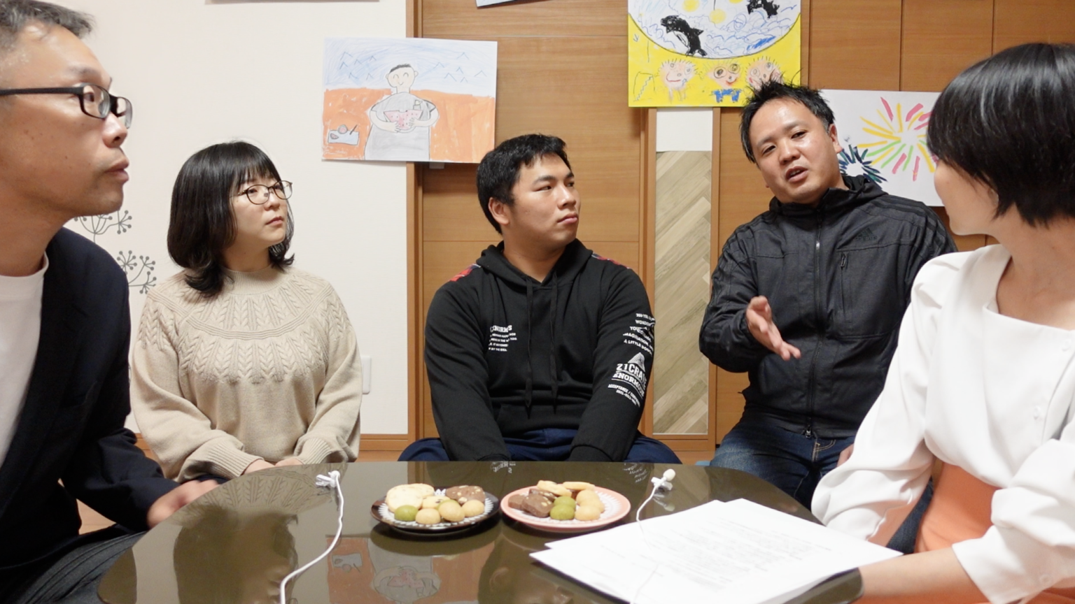 【現役職員に聞く】1.2年目の葛藤「辞めたい！無理」→続けてこられた理由 | たすけあい｜社会的養護専門情報サイト